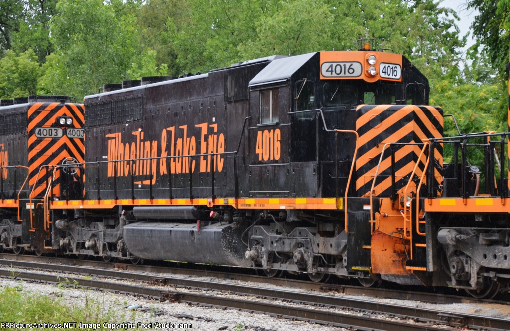 WE 4016, the other day the 3016 occupied the middle spot.